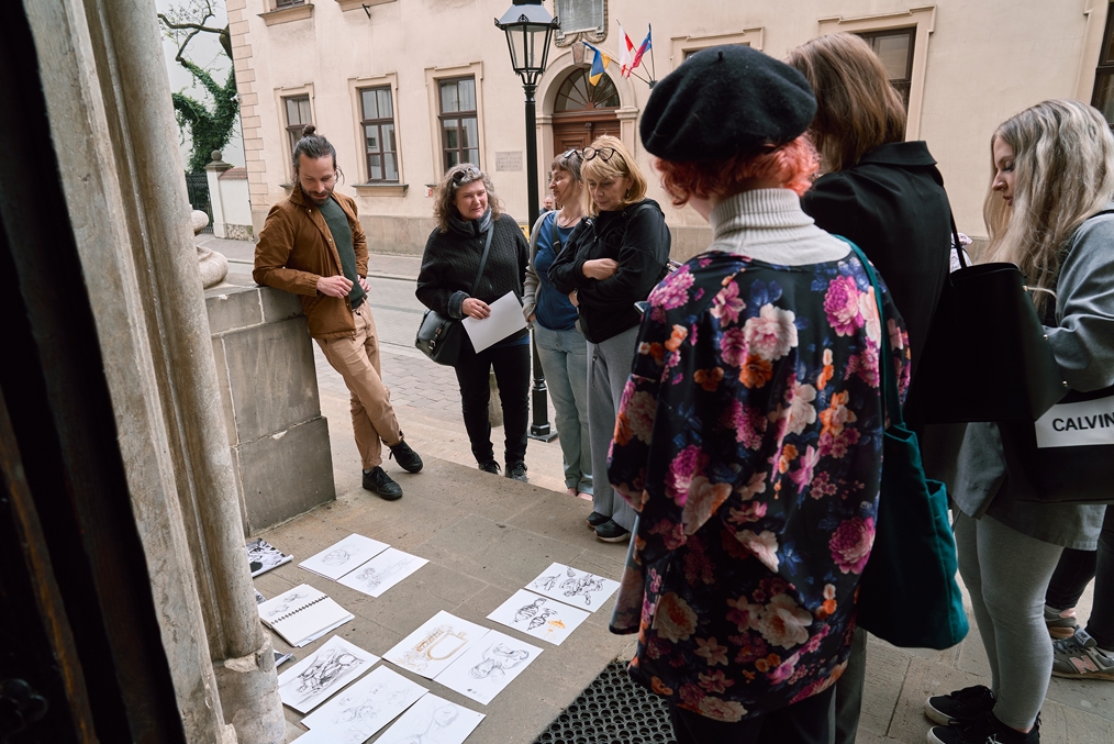 Plener rysunkowy w kolegiacie św. Anny - Zamek Królewski na Wawelu ...